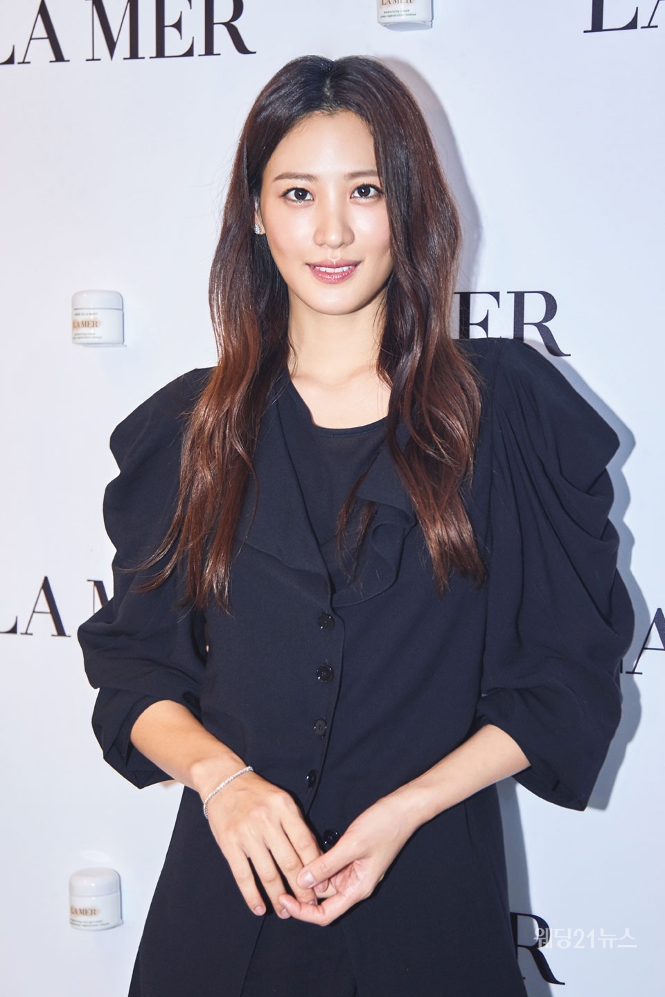 라 메르, 마리오 앤 그레이 소렌티와 함께한 ‘갤러리 드 라 메르’ 사진전 진행