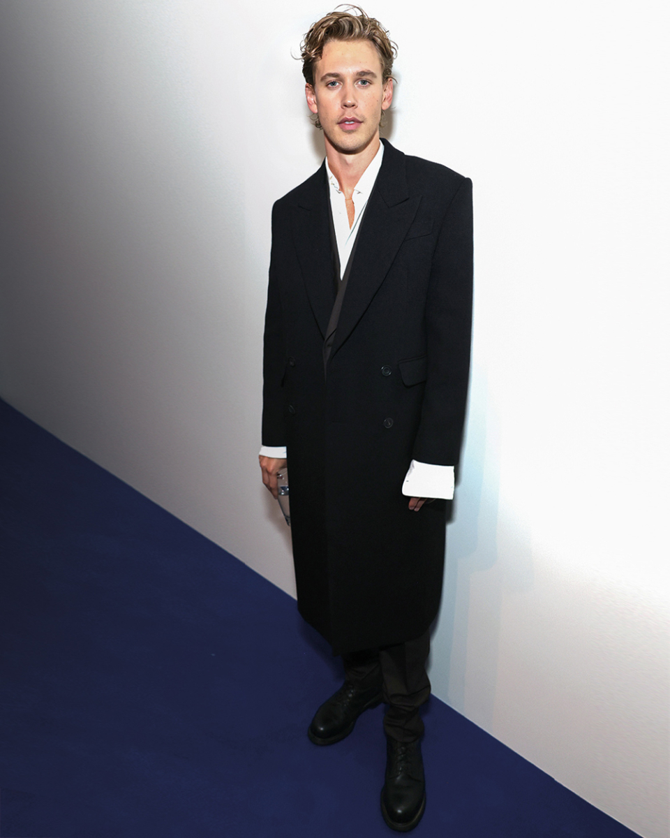 알렉산더 맥퀸 컬렉션, 오스틴 버틀러 '코트' & 케이트 블란쳇 '자케과 진' 착용해