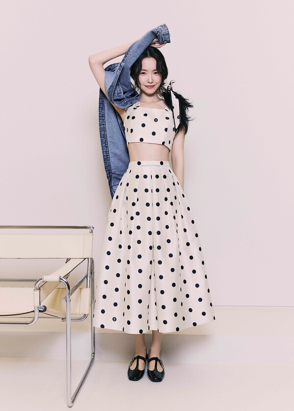 제이제이지고트(JJ JIGOTT) 손나은, 산뜻한 무드 가득한 2025 봄 캠페인 화보 공개