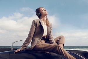 뱅앤올룹슨, 창립 95주년 기념 프리미엄 헤드폰 ‘베오플레이 H95’ 출시